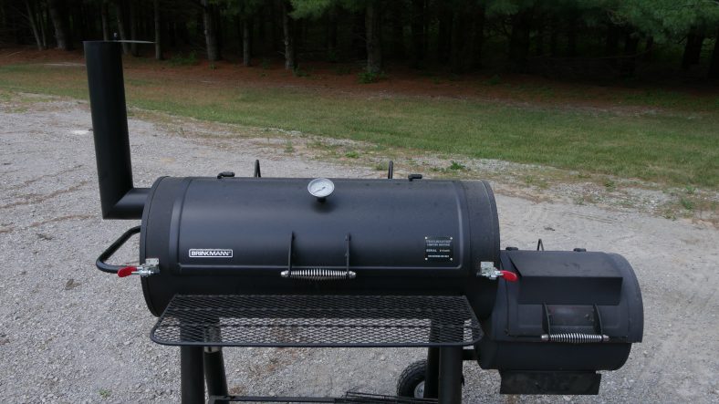 How to Use an Offset Smoker Effectively - A Beginners Guide