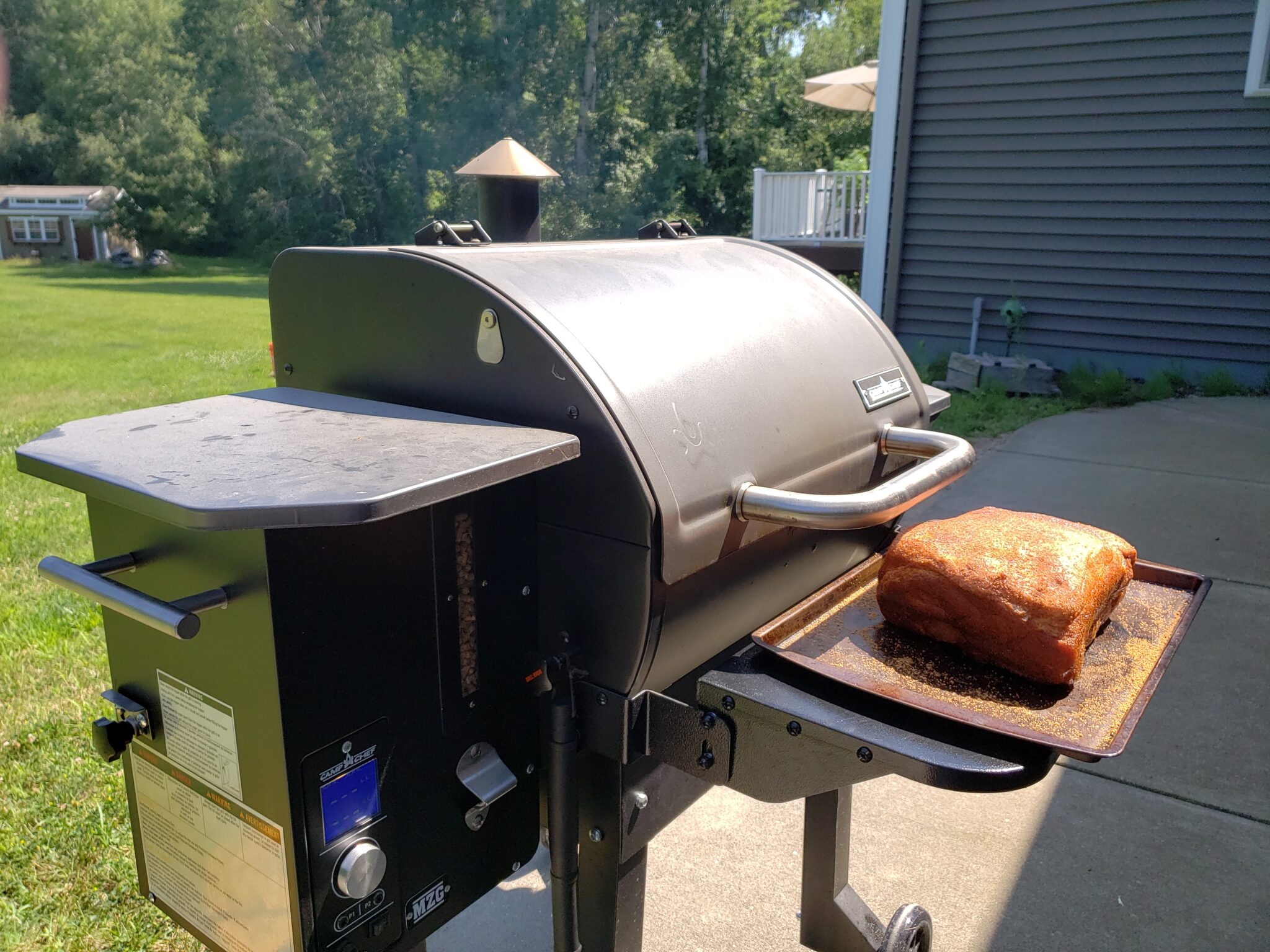 7 Simple Steps to Learn How to Smoke Meat on a Smoker